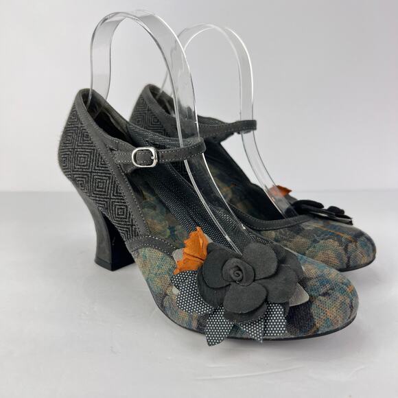 Ruby Shoo | Shoes | Euc Ruby Shoo Dee 8 Vegan Gray Strap 3d Flower ...